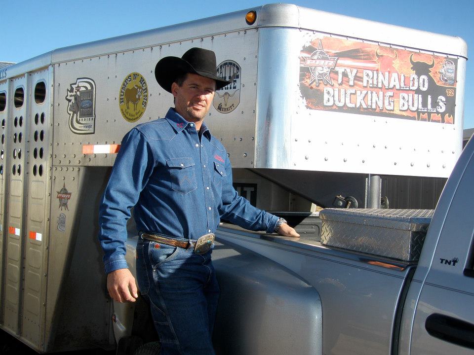 TZ BUCKING BULLS – FOR TY RINALDO BULLS ARE A WAY OF LIFE - Bucking ...